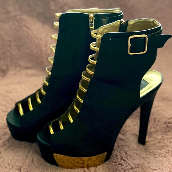 Shoes | Cleopatra Diva 5 Ankle Strap Stiletto Heels | Poshmark